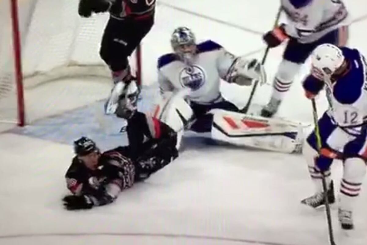 Carolina Hurricane Alexander Semin Scores Ridiculous Goal from His ...