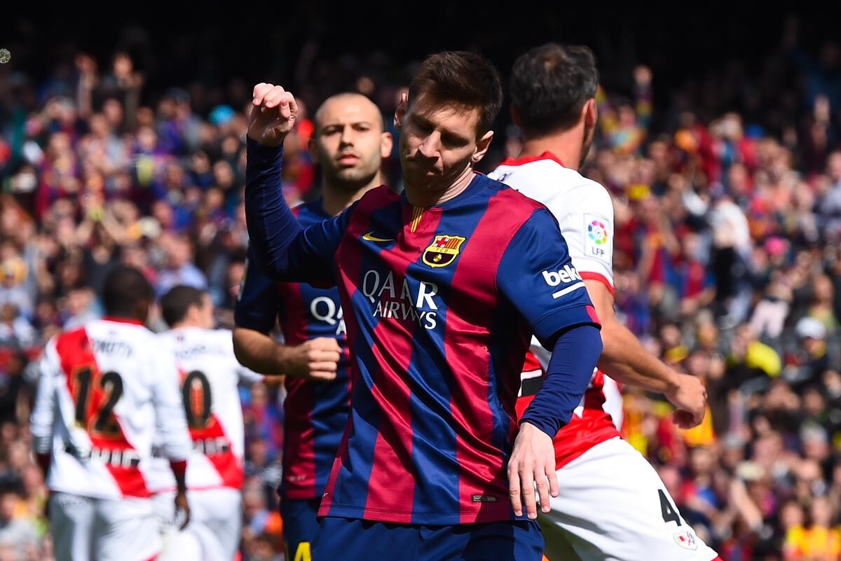 European Team of the Week: Alexis Sanchez Plays Second Fiddle to Lionel ...