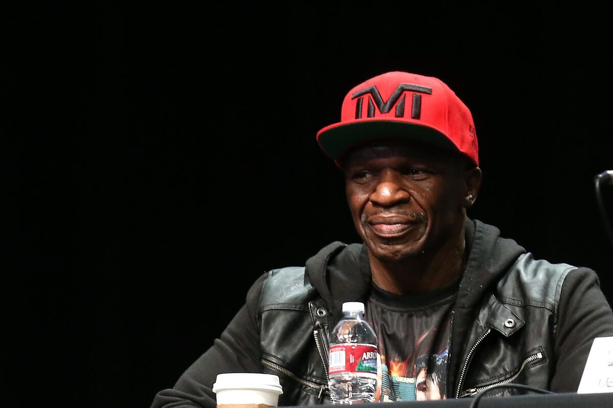 Floyd Mayweather Sr. Scoffs at Amir Khan's Hopes of Following Manny ...