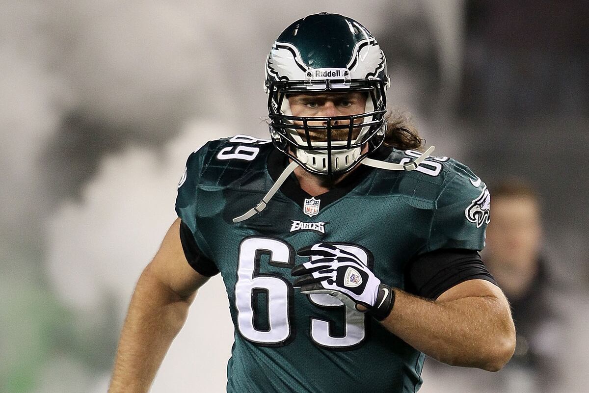 NFL Rumors: Latest Evan Mathis Trade Chatter and Free-Agent Buzz Making ...