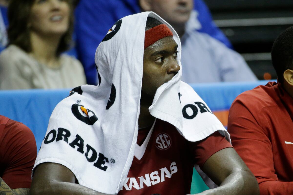 Wofford Terriers vs. Arkansas Razorbacks: Betting, March Madness ...