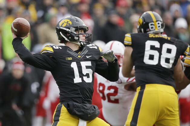 Is Michigan or Boise State the Better Option for Iowa Transfer QB Jake ...