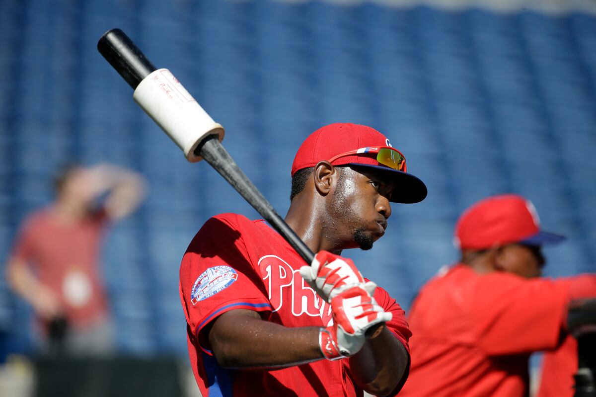 Domonic Brown Injury: Updates on Phillies Star's Achilles and Return ...