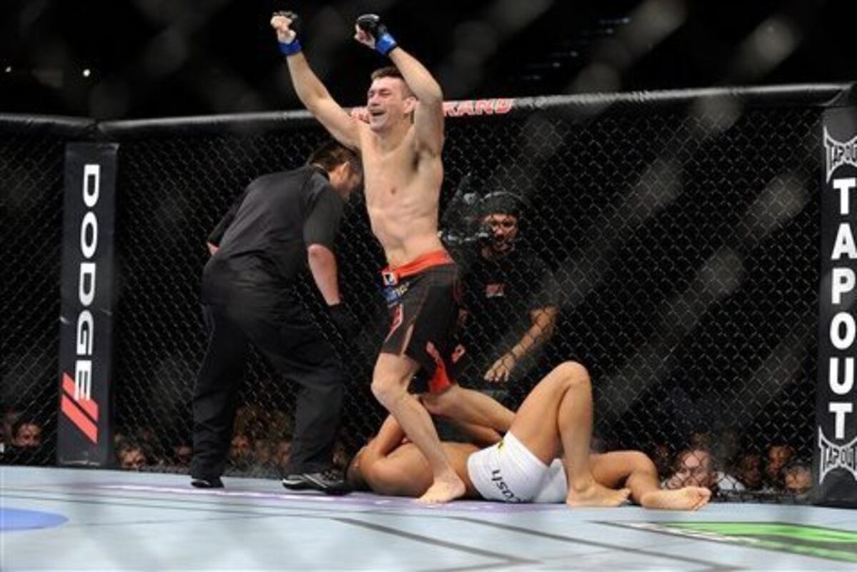 UFC Fight Night 62: Main Card Betting Odds and Predictions | News ...