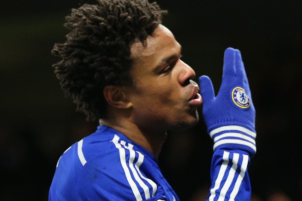 Loic Remy Makes His Point for Chelsea After Diego Costa Hobbles off ...