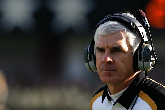 Bobby Johnson to Replace Archie Manning on CFP Selection Committee