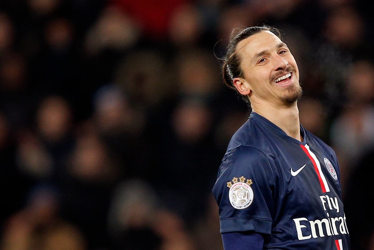 Manchester United Transfer News: Zlatan Ibrahimovic Suits Louis Van ...