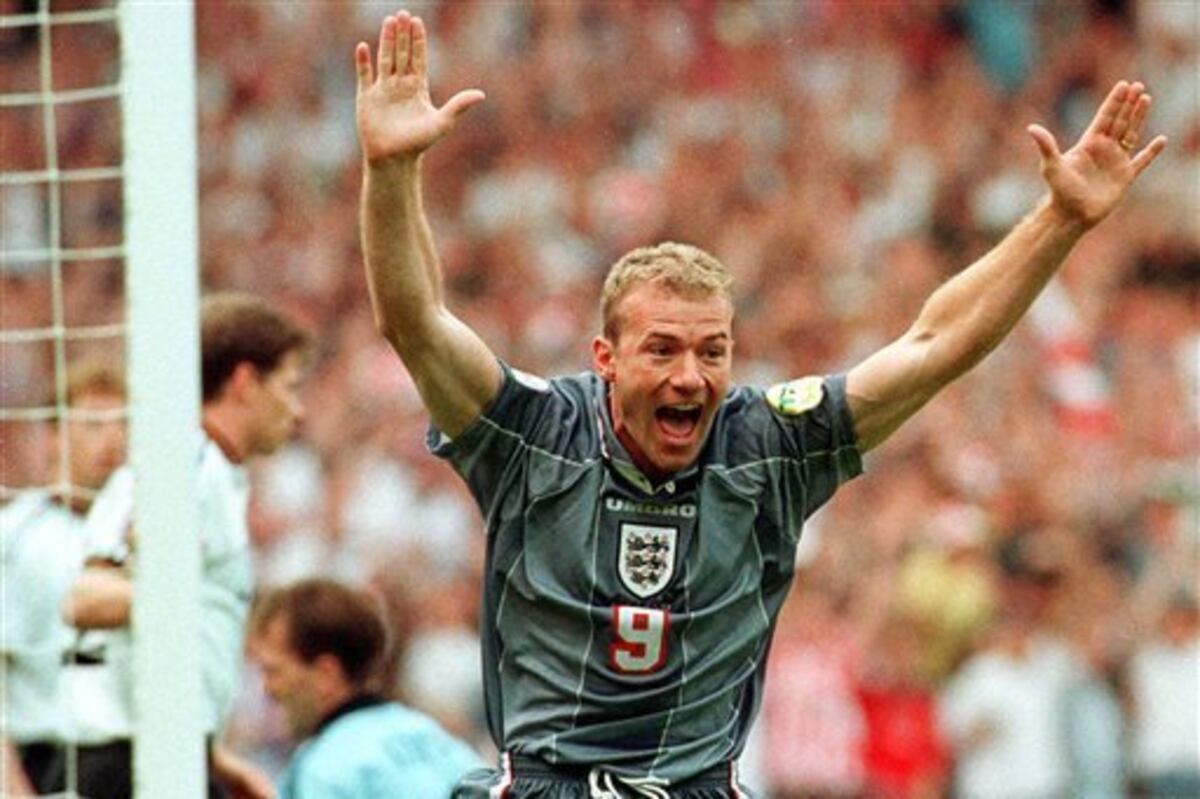 16 Great Goals in Alan Shearer's Stellar Career | News, Scores ...