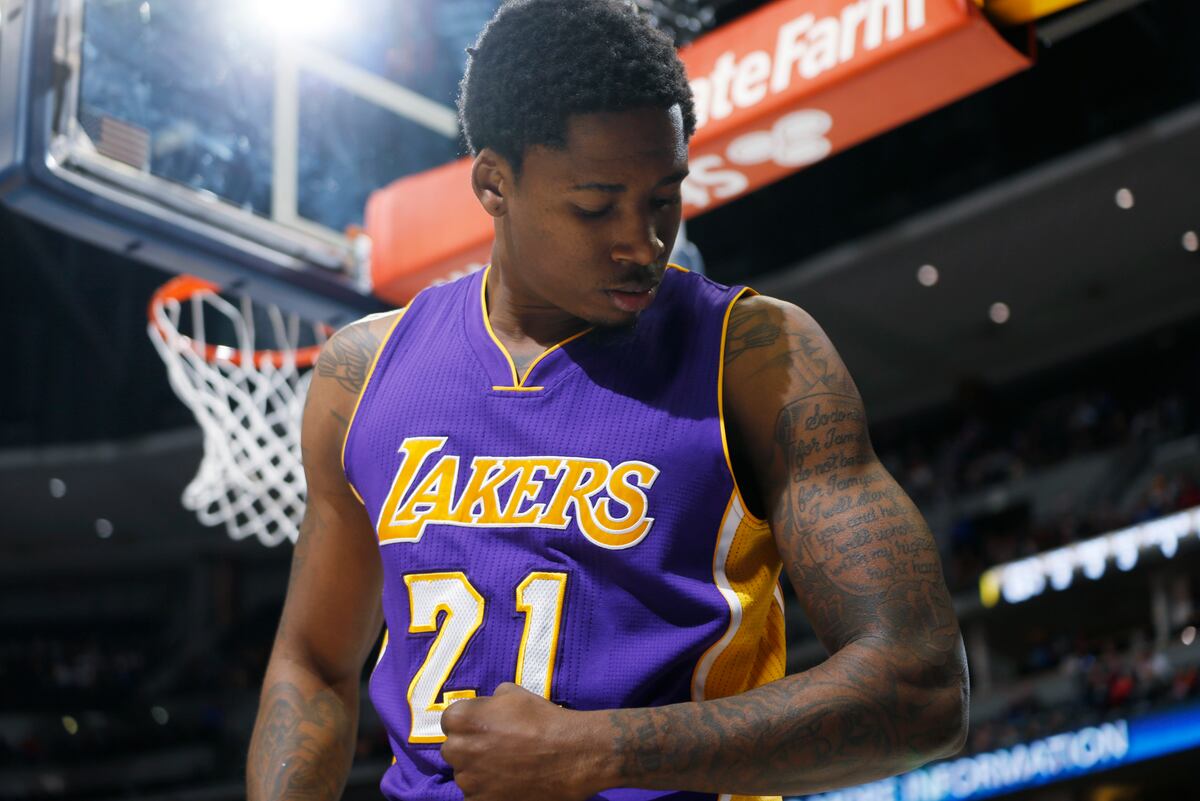 Los Angeles Lakers Must Make the Right Decision with Ed Davis' Future | News, Scores, Highlights ...