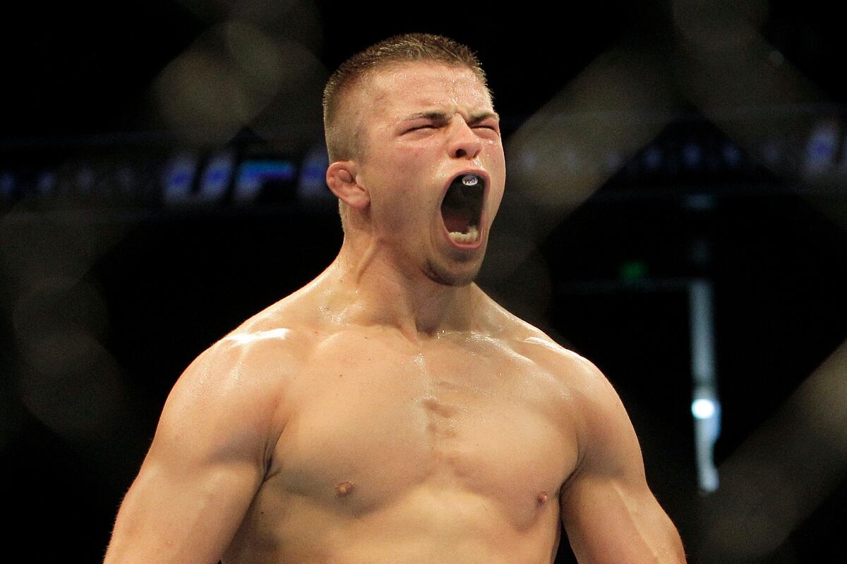 UFC Fight Night 70 Main Event Features Evenly Matched Fighters in Story ...