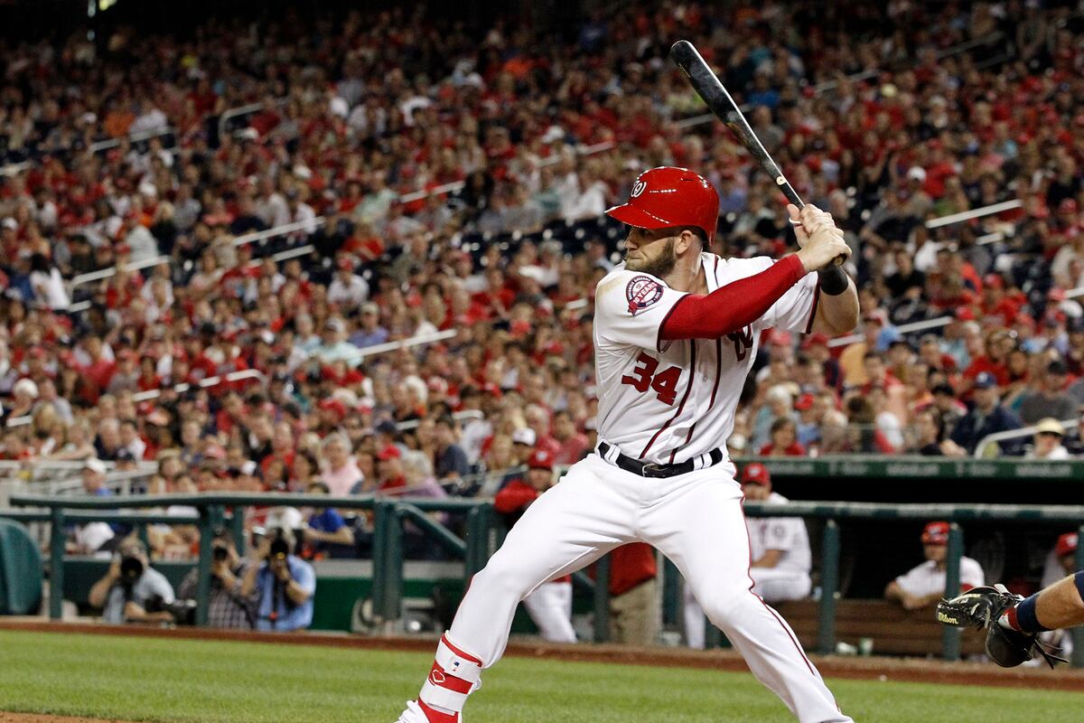Bryce Harper Hits 6th Home Run in 3 Games with Walk-off vs. Braves ...