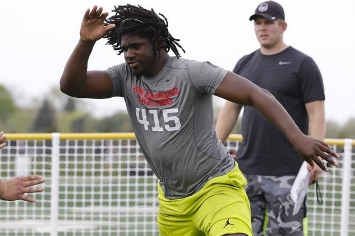 Auston Robertson Reveals New Top 3: Odds on Where Versatile 4-Star ...