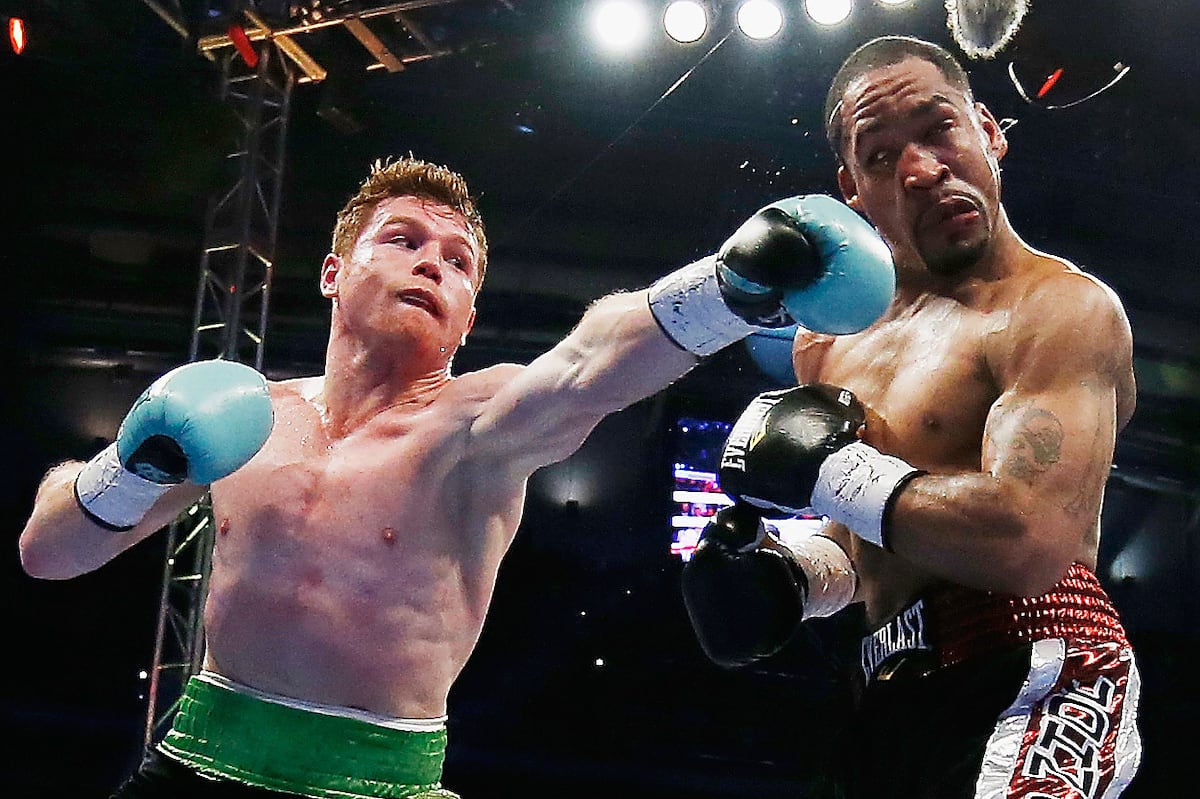 Canelo Alvarez Flourishing Under Enormous Pressure to Be Spectacular ...