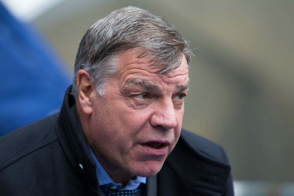 Sam Allardyce Sacked by West Ham United: Latest Details, Comments and ...