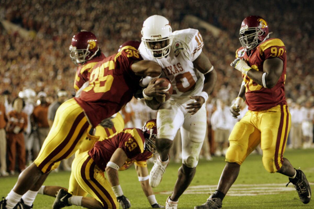 The 10 Most Impressive Times Players Carried Their Teams to Titles ...