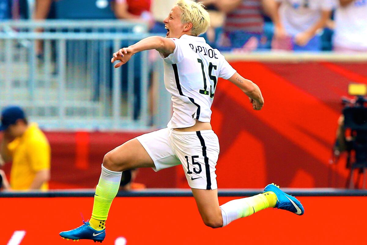 Rapinoe's Goals, Solo's Saves Help USWNT Pass 1st Women's World Cup ...