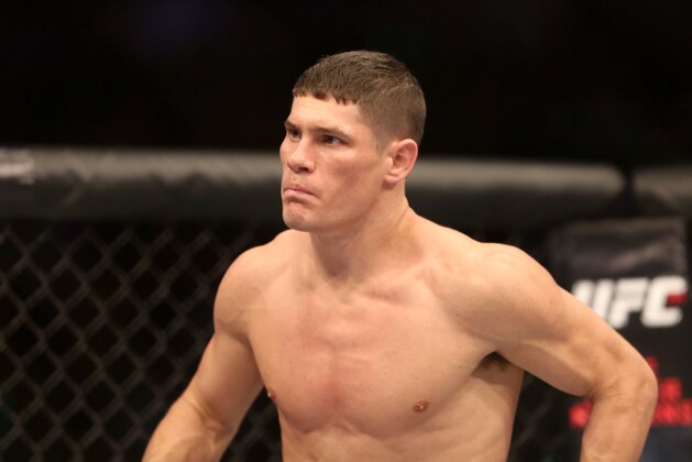 Charles Rosa Looking to Flip the Mexican Crowd at UFC 188