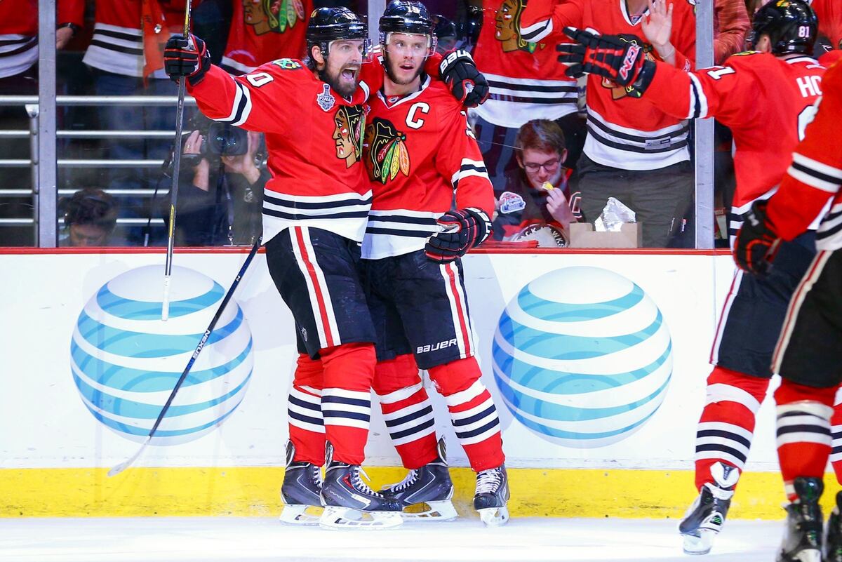 Blackhawks' Jonathan Toews Comes Through When Most Needed to Tie Up ...