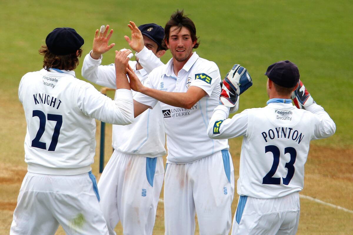 Mark Footitt Offers Options for England Both on and off the Field Ahead ...