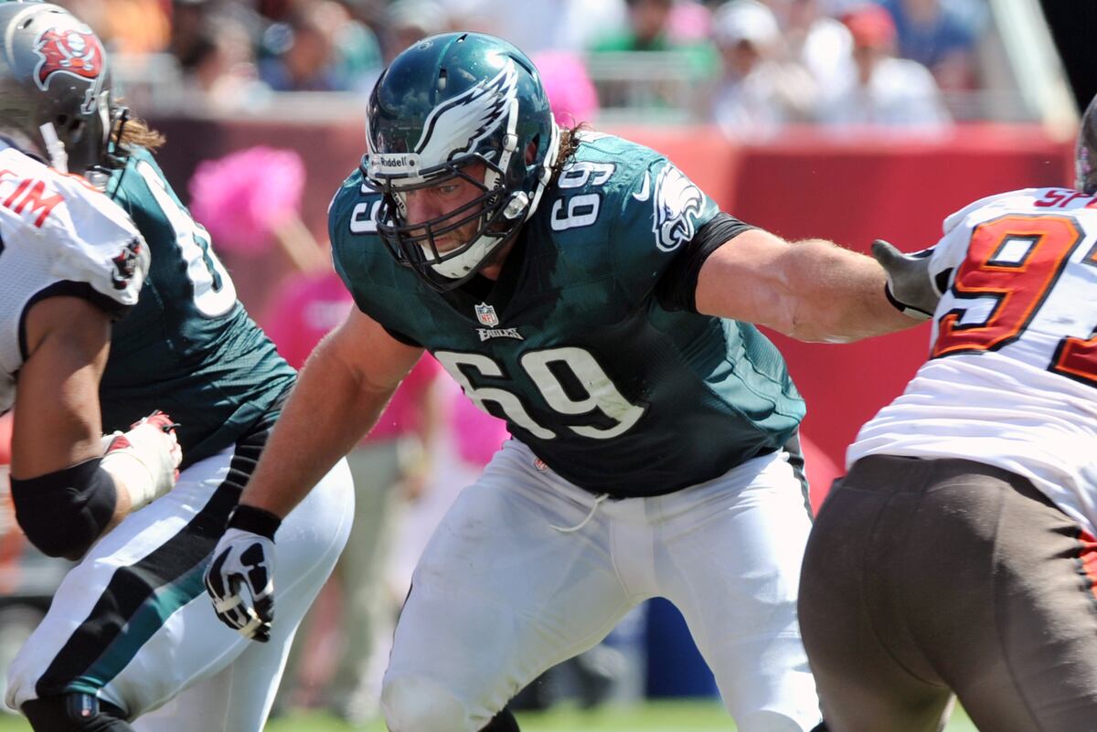 Miami Dolphins Must Sign Free-Agent Guard Evan Mathis | News, Scores ...