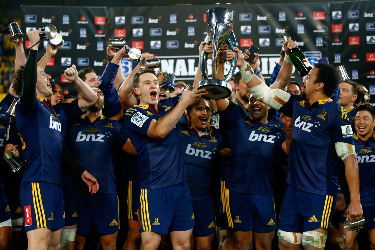 Hurricanes vs. Highlanders: Score and Reaction from Super Rugby 2015 ...