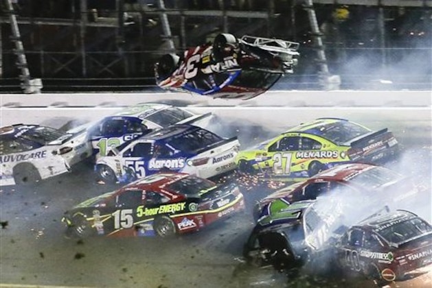 'Terrifying' Last-Lap Wreck Gives Perspective to Dale Earnhardt Jr's ...