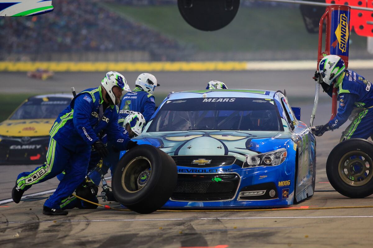 Ranking the Best Paint Schemes in NASCAR so Far in 2015 | News, Scores ...