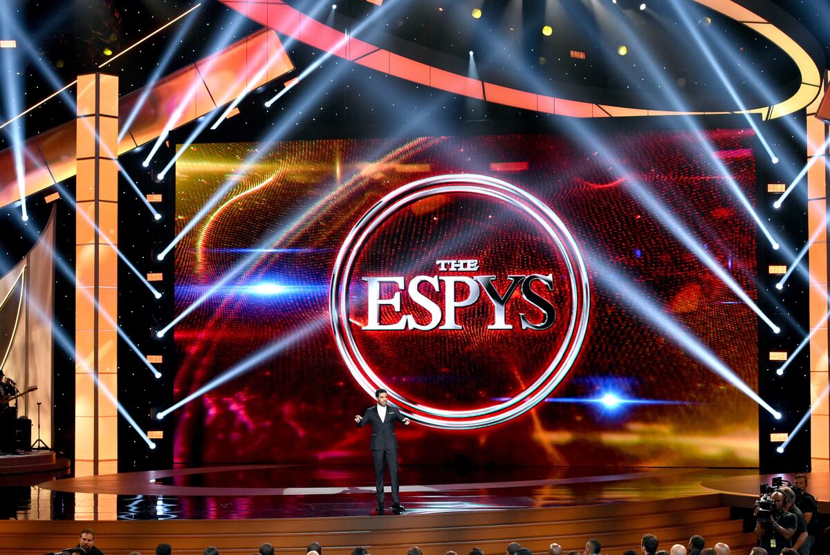 ESPY Awards 2015: Date, Host, TV Schedule, Awards List and More | News ...