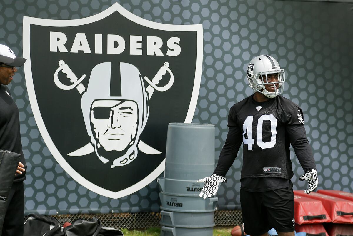 Making the Case for Michael Dyer as Oakland Raiders' No. 2 Running Back ...