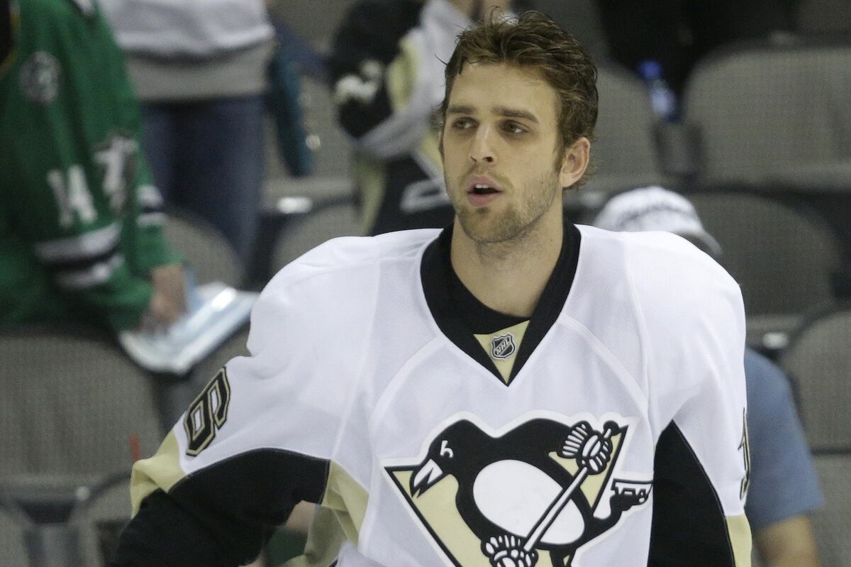 Brandon Sutter and Canucks Agree to New Contract: Latest Details and ...
