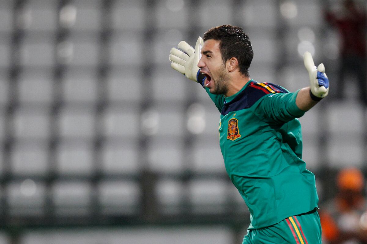 Fernando Pacheco to Deportivo Alaves: Latest Transfer Details and ...