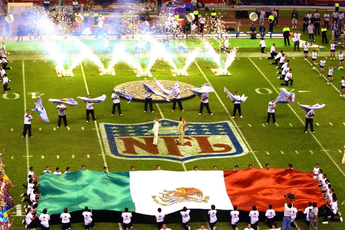 NFL Reportedly Contemplating Playing Regular-Season Games in Mexico ...