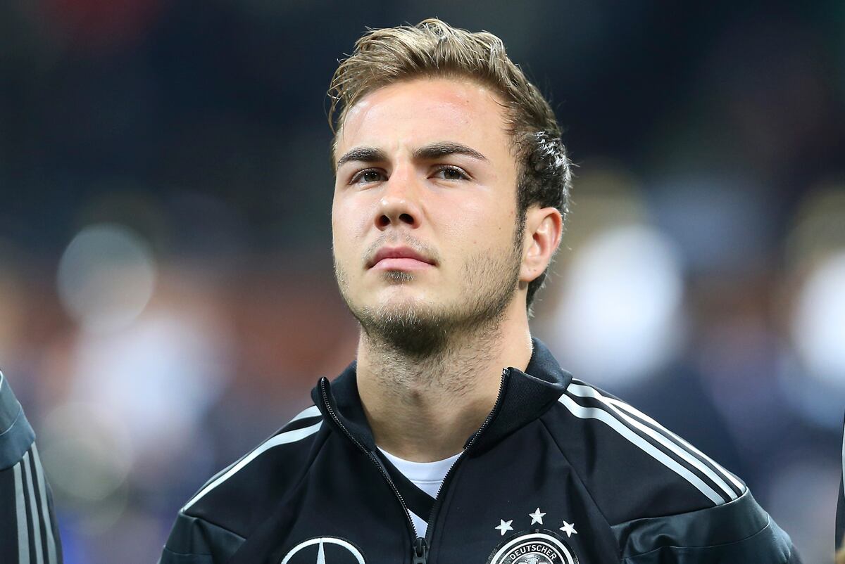 Arsenal Transfer News: Latest on Mario Gotze, Sergi Samper Rumours ...