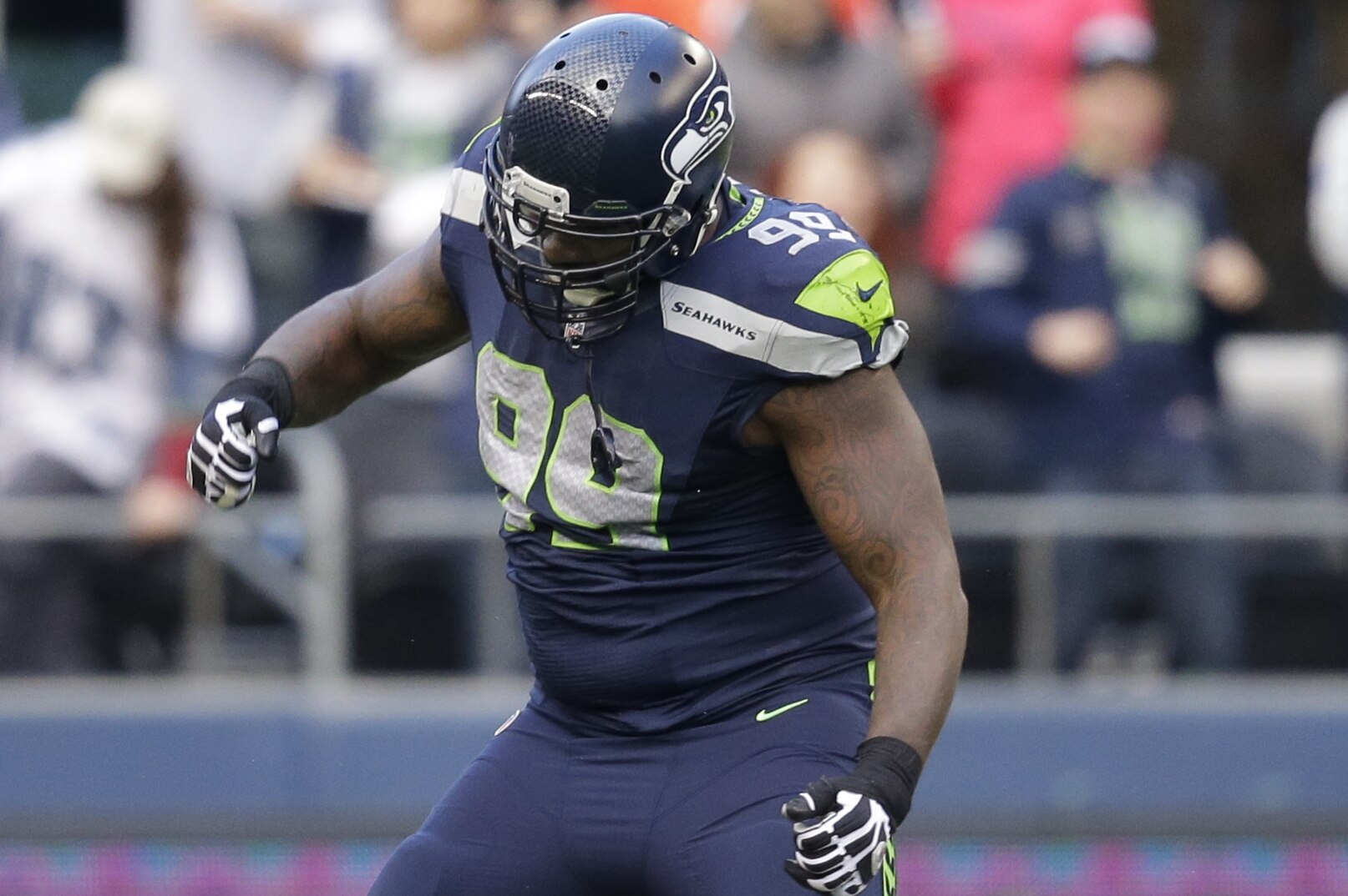 Tony McDaniel to Buccaneers: Latest Contract Details, Comments and ...
