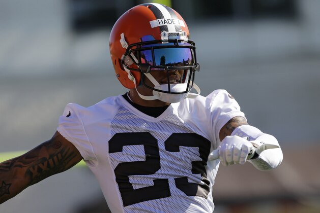Joe Haden Injury: Updates on Browns Star's Finger, Ribs and Return