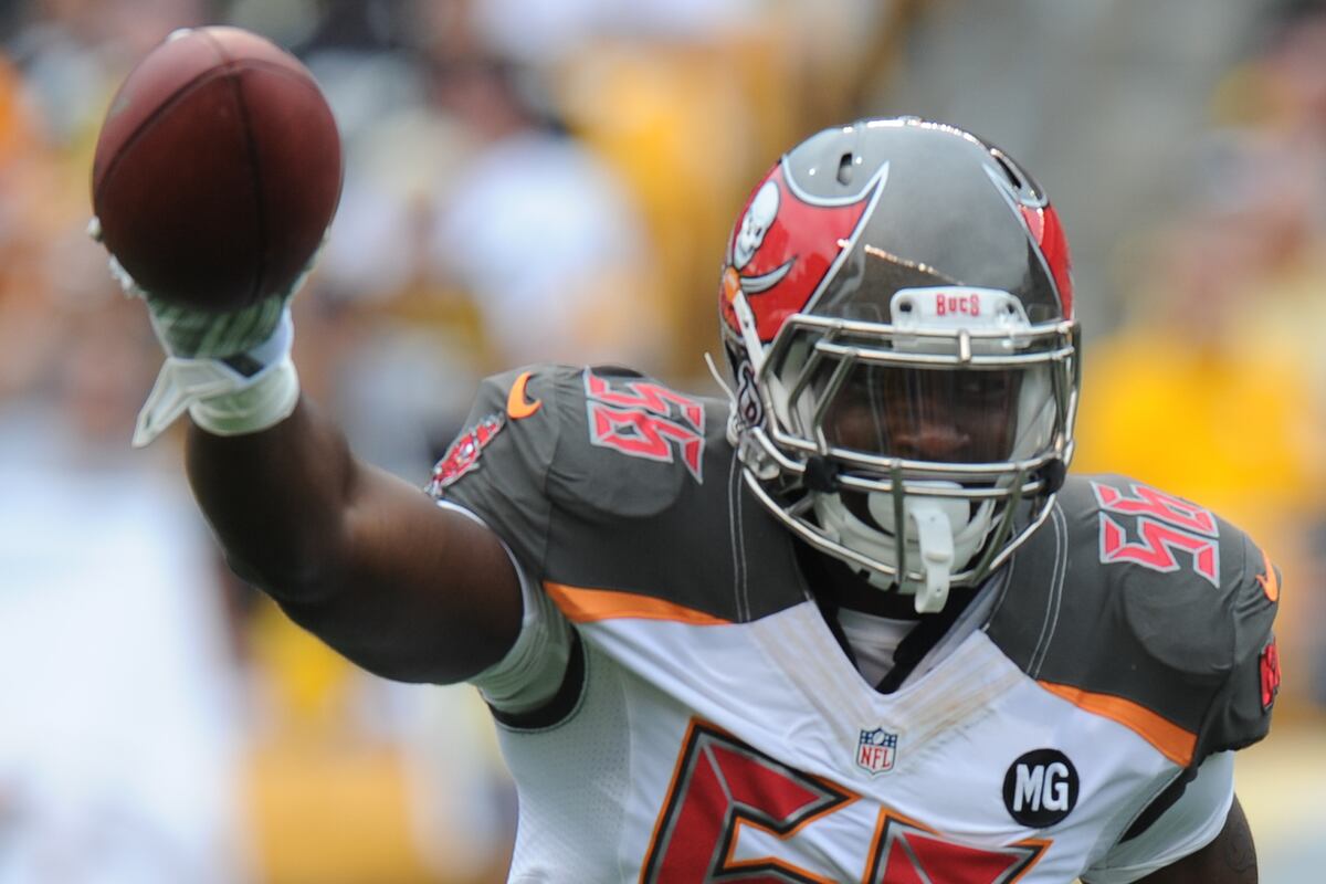 Why the Tampa Bay Buccaneers Defense Will Hinge on Defensive End Play ...