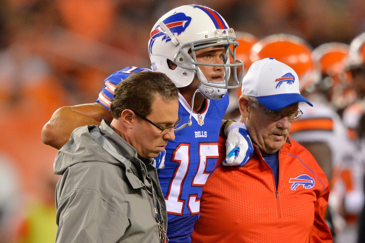 Chris Hogan Injury: Updates on Bills WR's Knee, Ankle and Return | News ...