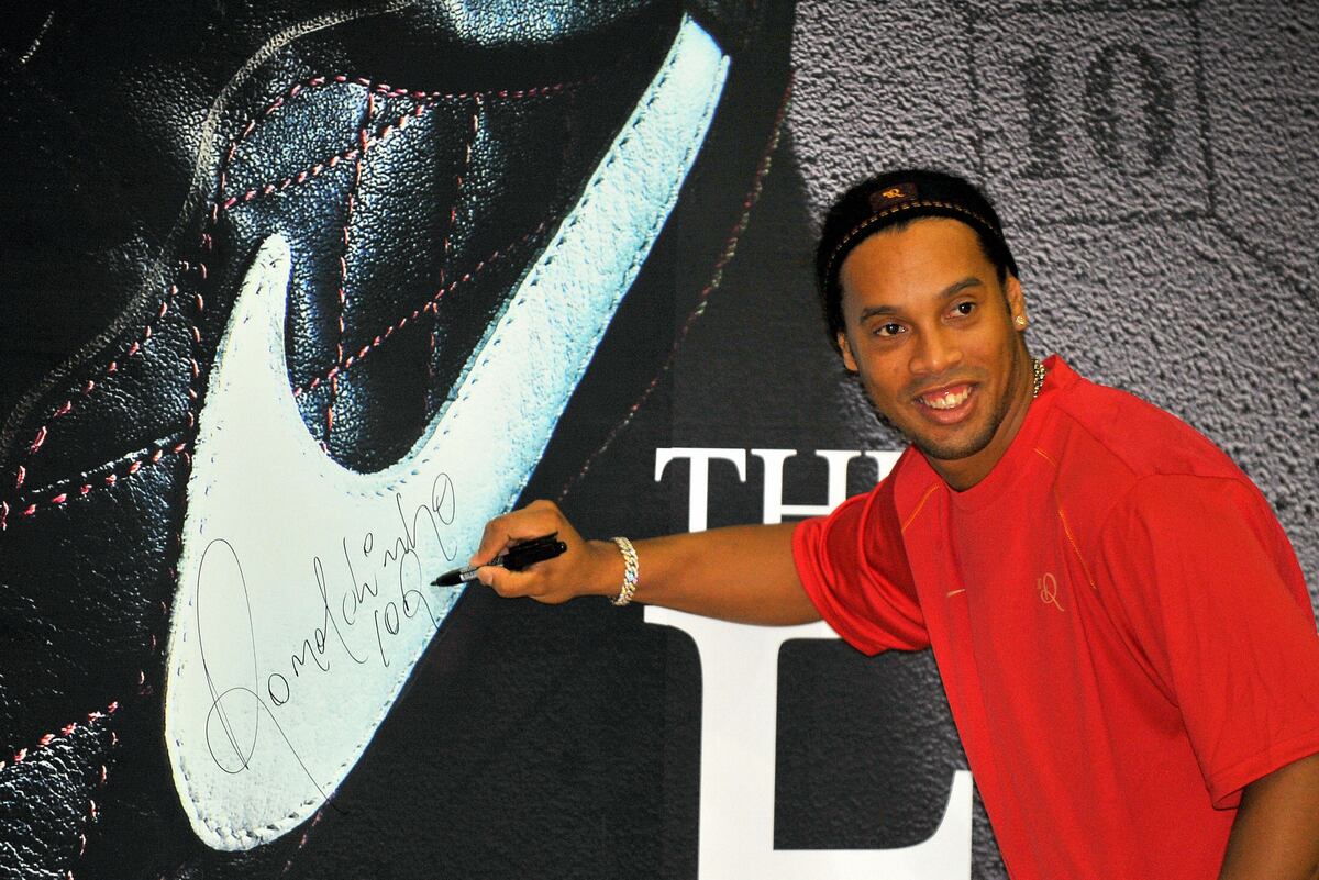 Nike to Release Limited-Edition Tiempo Legend 'Touch of Gold ...