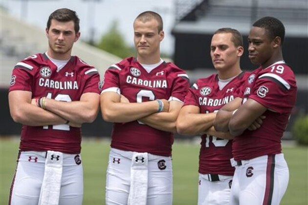 Connor Mitch Named South Carolina's Starting QB over Perry Orth