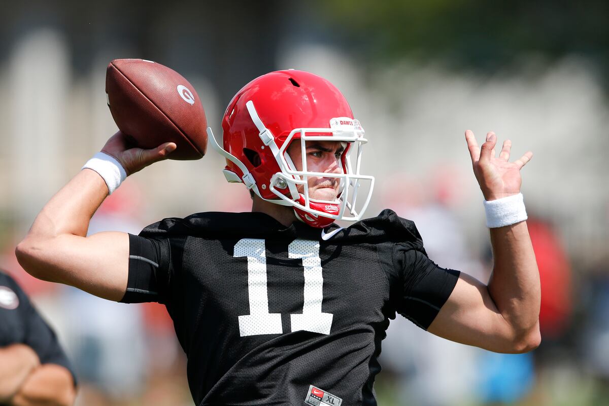 Greyson Lambert Beats out Brice Ramsey to Win Georgia QB Battle | News ...