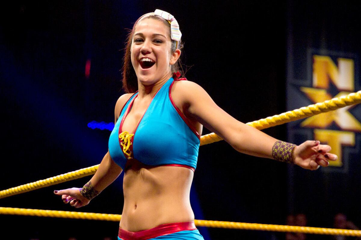 Bayley Nxt Hot