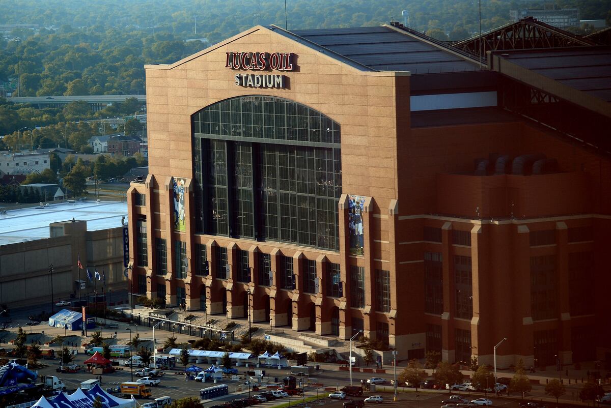 3 People Injured by Falling Bolt at Lucas Oil Stadium During Colts vs ...
