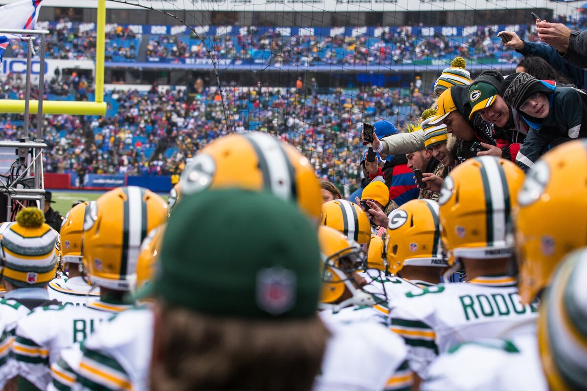 Green Bay Packers: Breaking Down Final Roster and Week 1 Starters ...