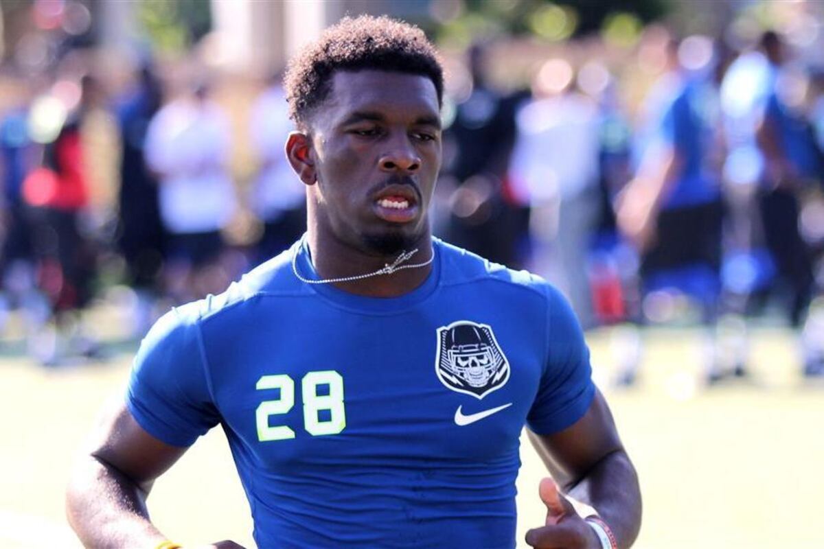 5-Star RB Tavien Feaster Totals 312 Yards, 5 Touchdowns in Week 2 ...