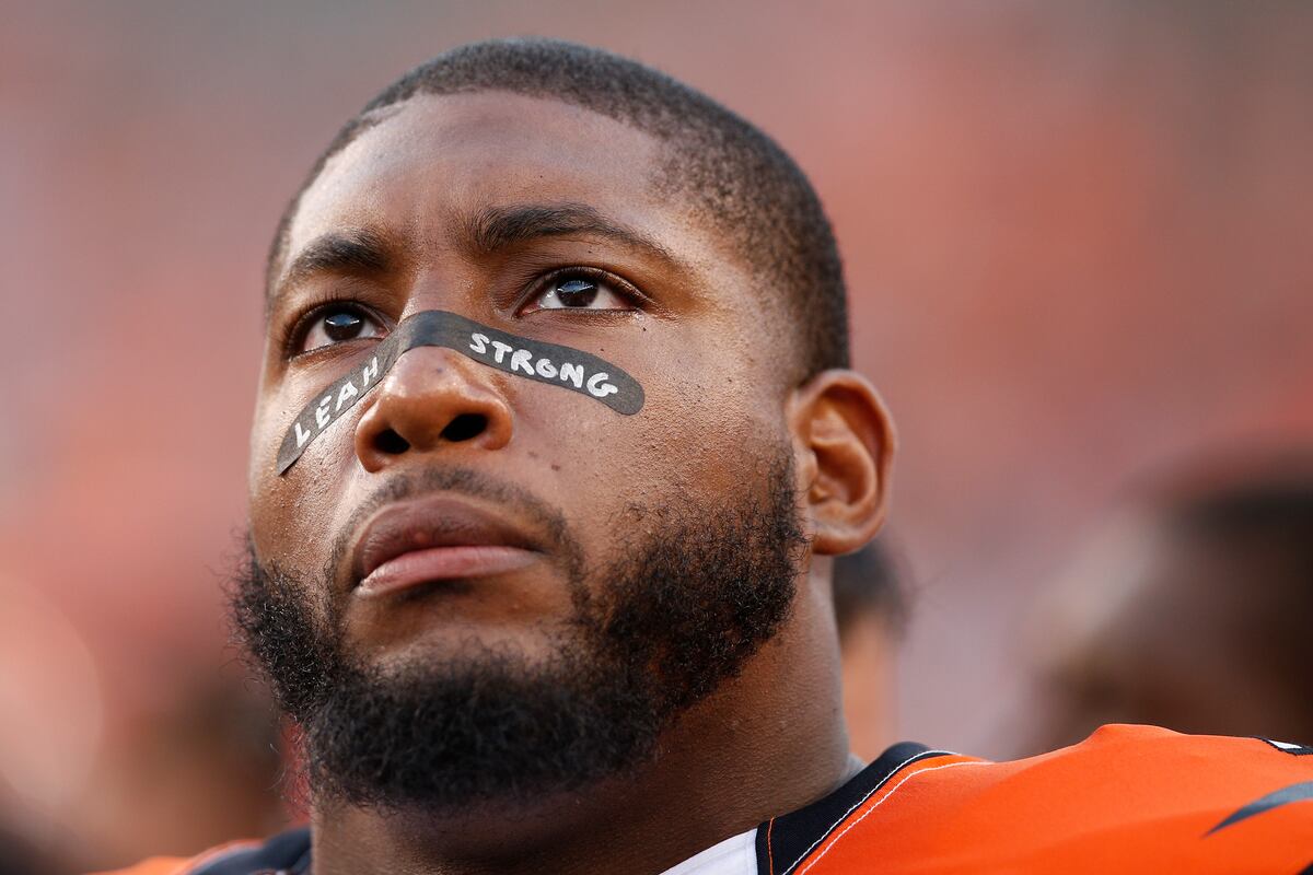 Devon Still to Texans: Latest Contract Details, Comments and Reaction ...