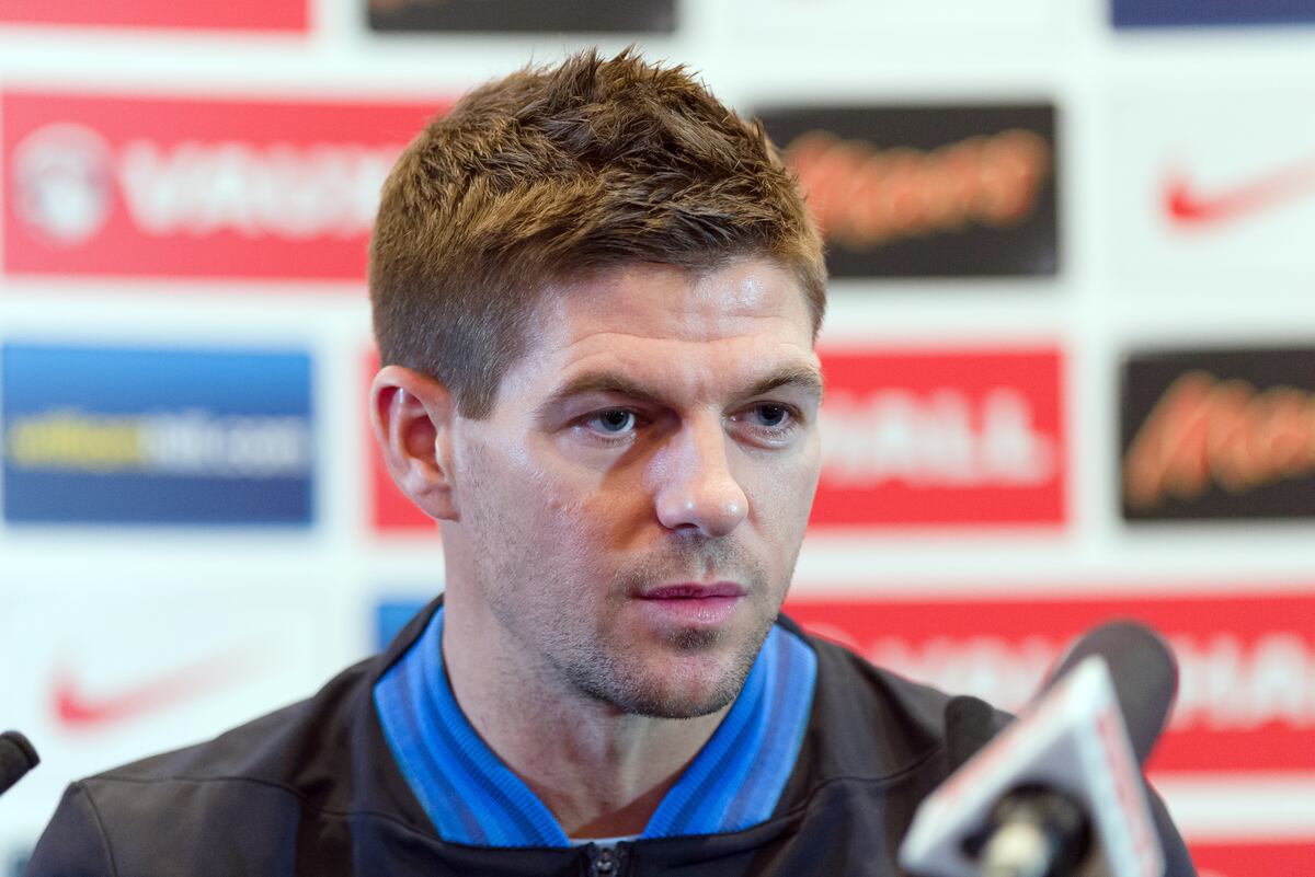 Steven Gerrard Says He May Have Stayed at Liverpool for Right Offer ...