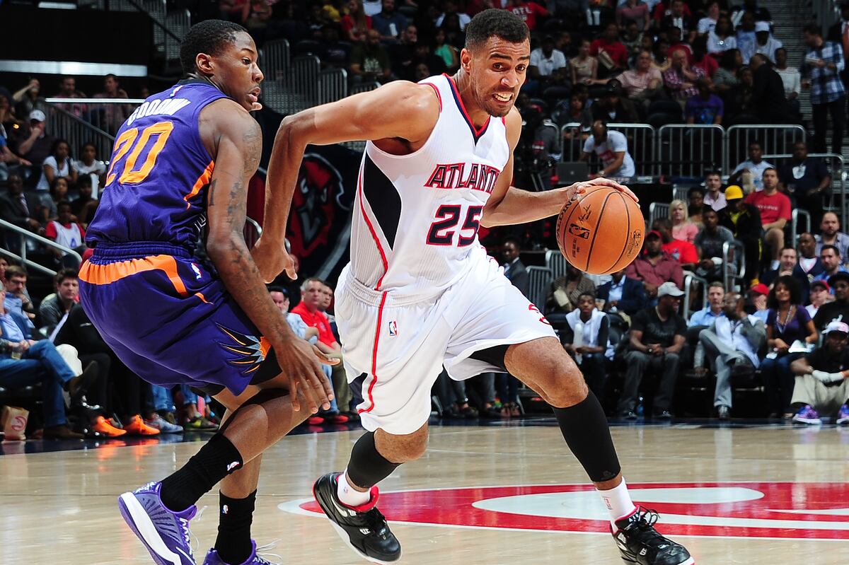 Thabo Sefolosha Injury: Updates on Hawks SF's Recovery from Leg Surgery ...
