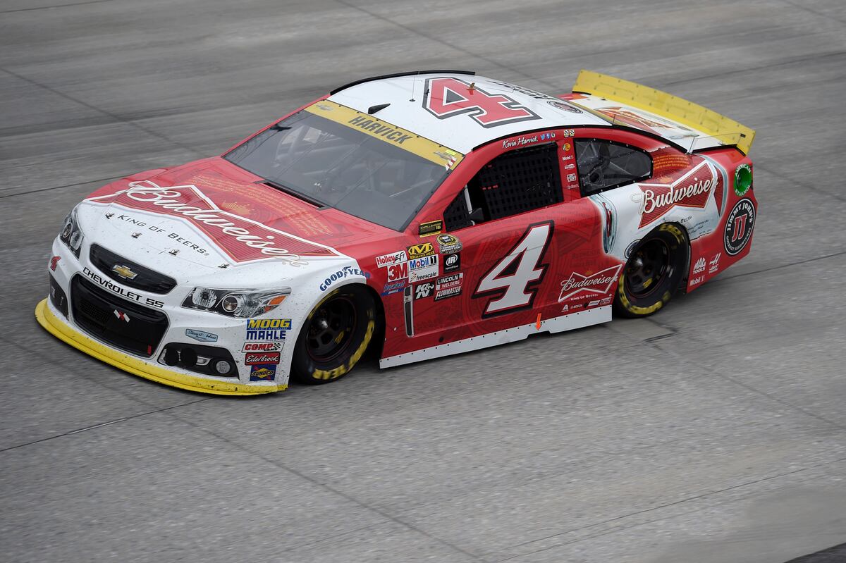 NASCAR at Charlotte 2015: Start Time, Ticket Info, Lineup, TV Schedule ...