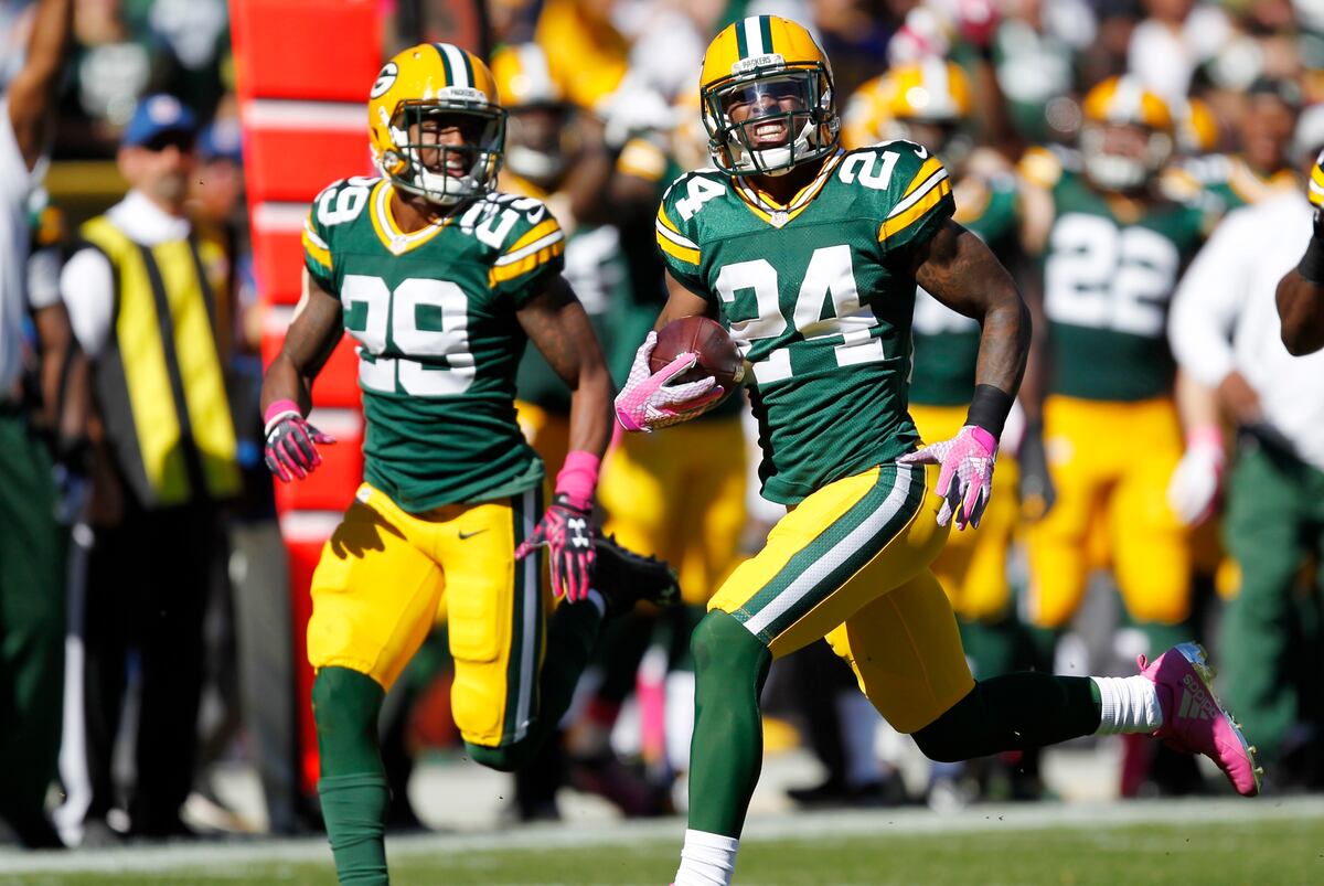 Defense Bails Out Green Bay Packers After Rare Sloppy Offensive ...