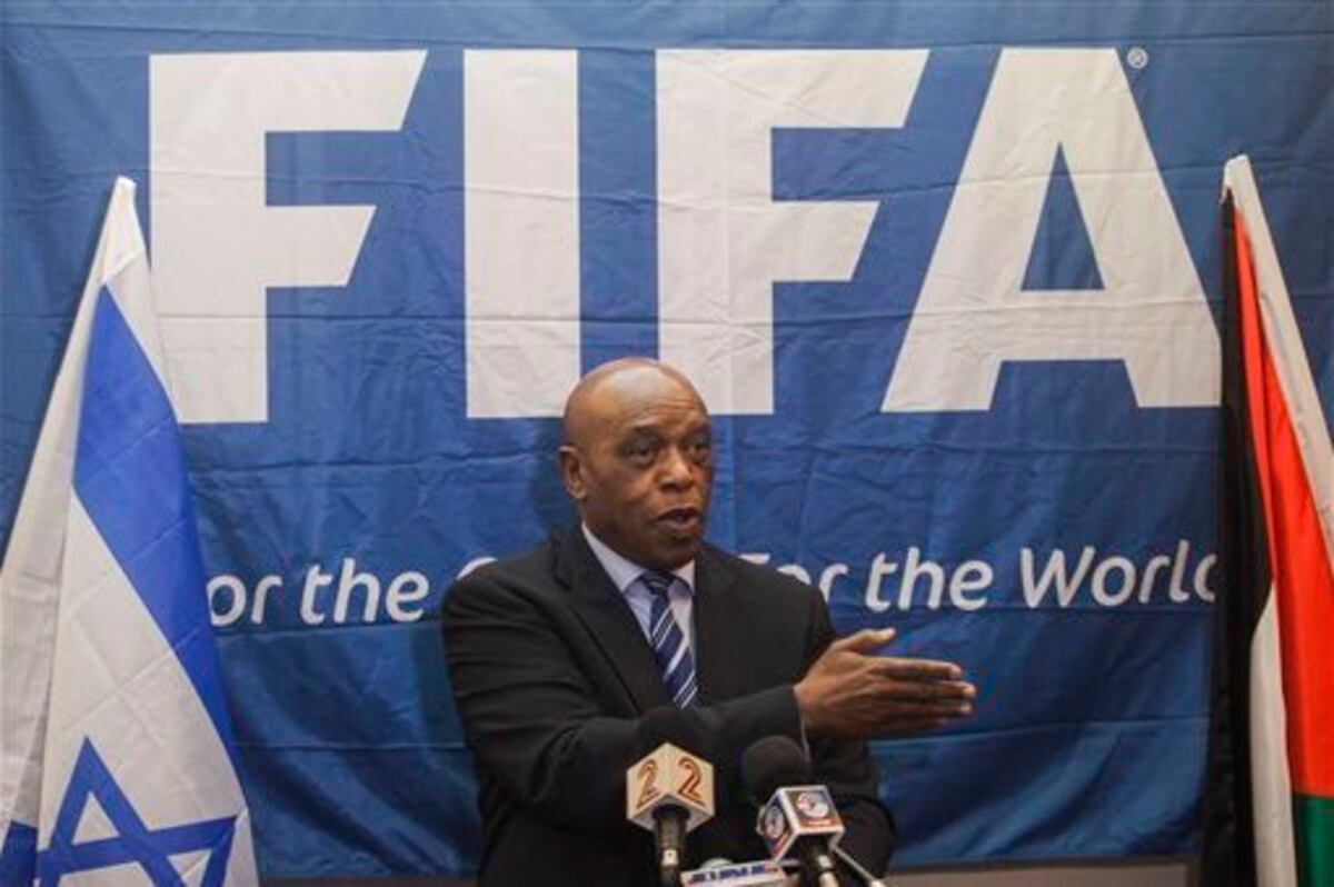 Tokyo Sexwale South African Businessman Declares Candidacy For Fifa Presidency News Scores